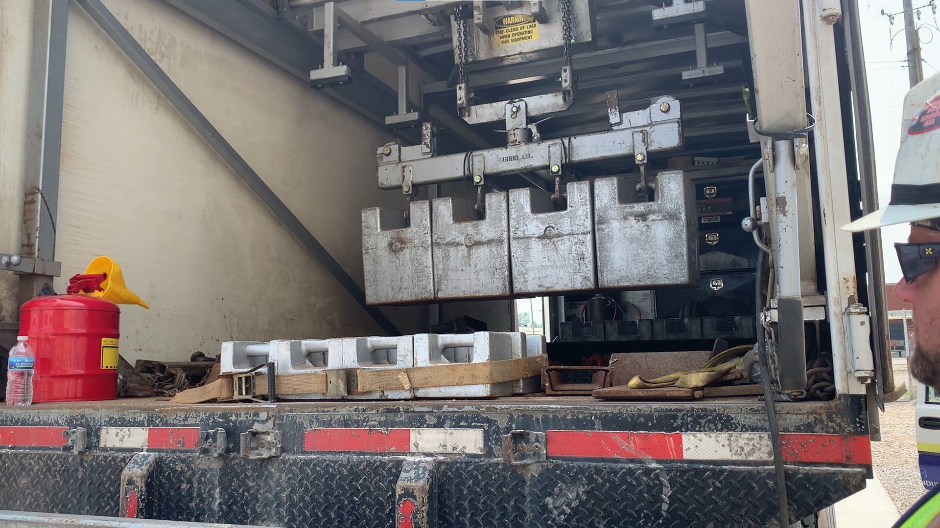 Hydraulic Grain Dump Scale Removal - Premier Scales & Systems